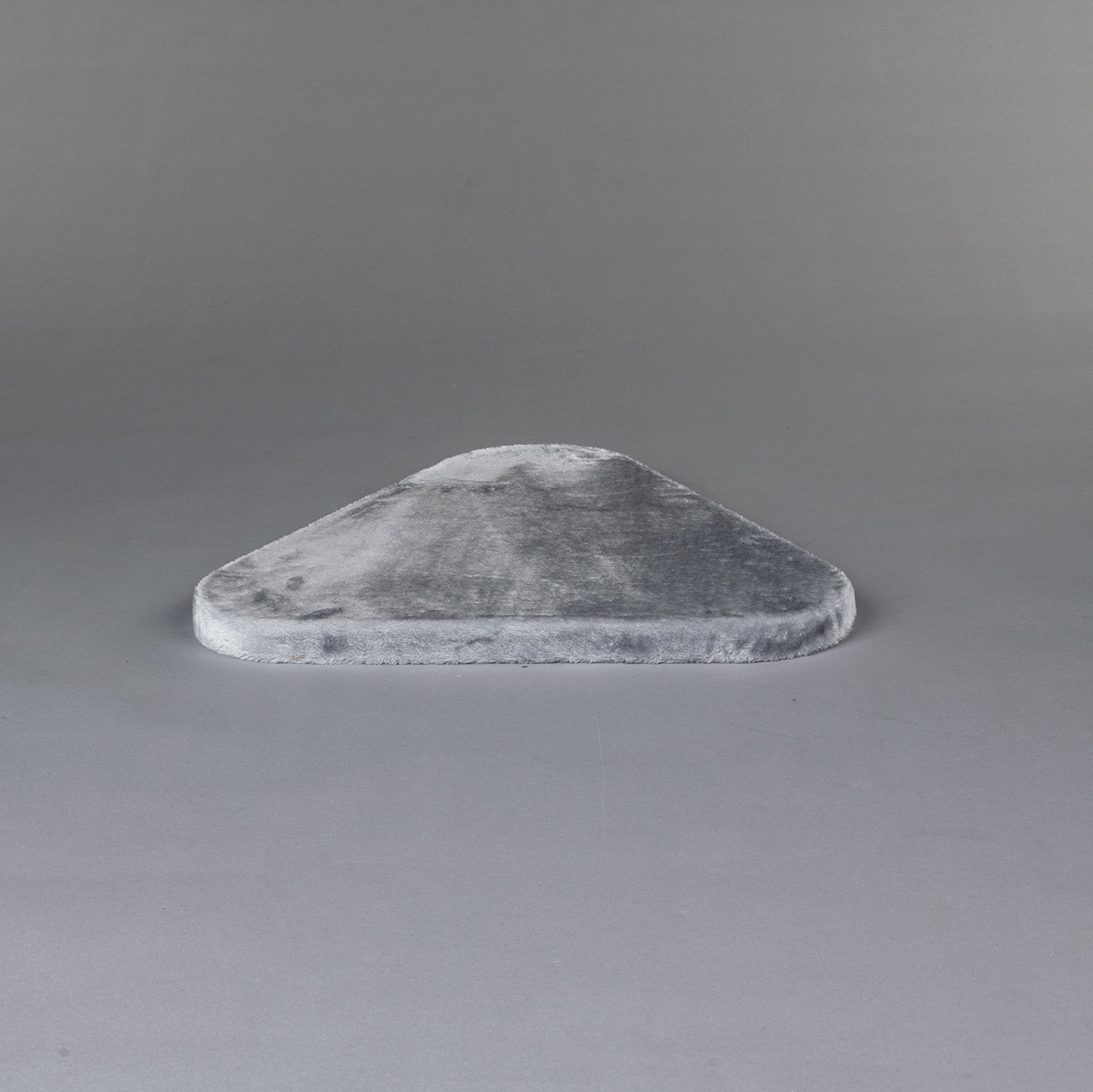 Light Grey-Coloured Step – Large Cat Tree Lying Area from Cat Tree King